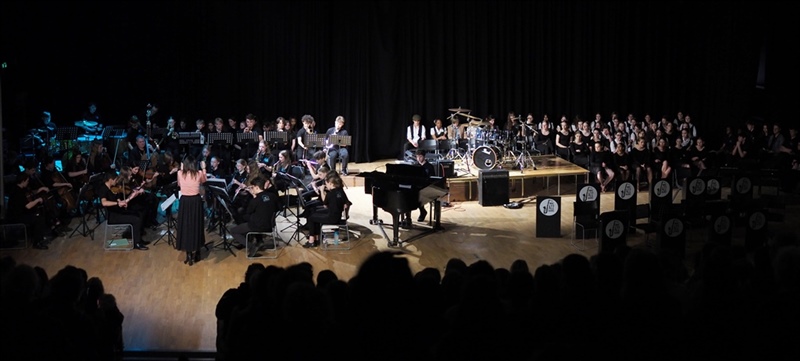 Midhurst Rother College > Communication > Gallery